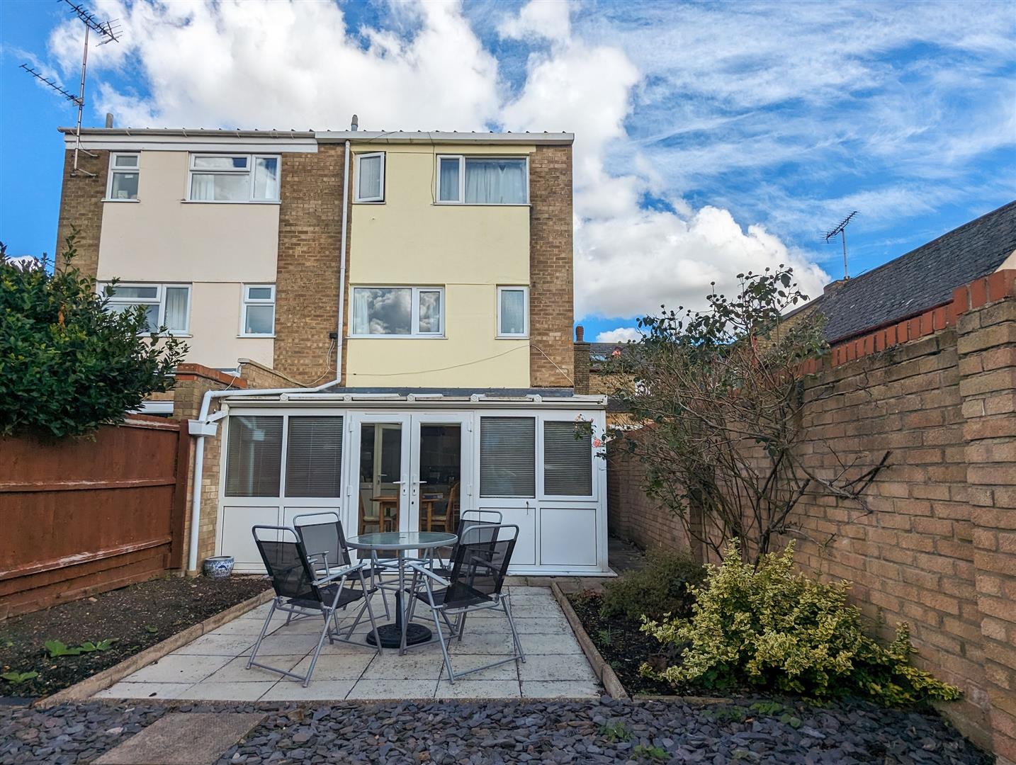 4 Bedroom for sale in Ely - Cheffins Ely Sales